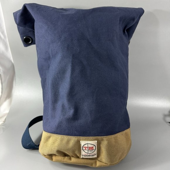 TM 1985 | Bags | Tm 985 Brooklyn Top Loading Over Shoulder Duffle ...